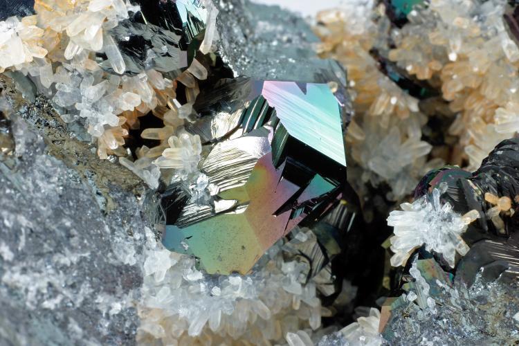 Ematite - Caverna Cosmica