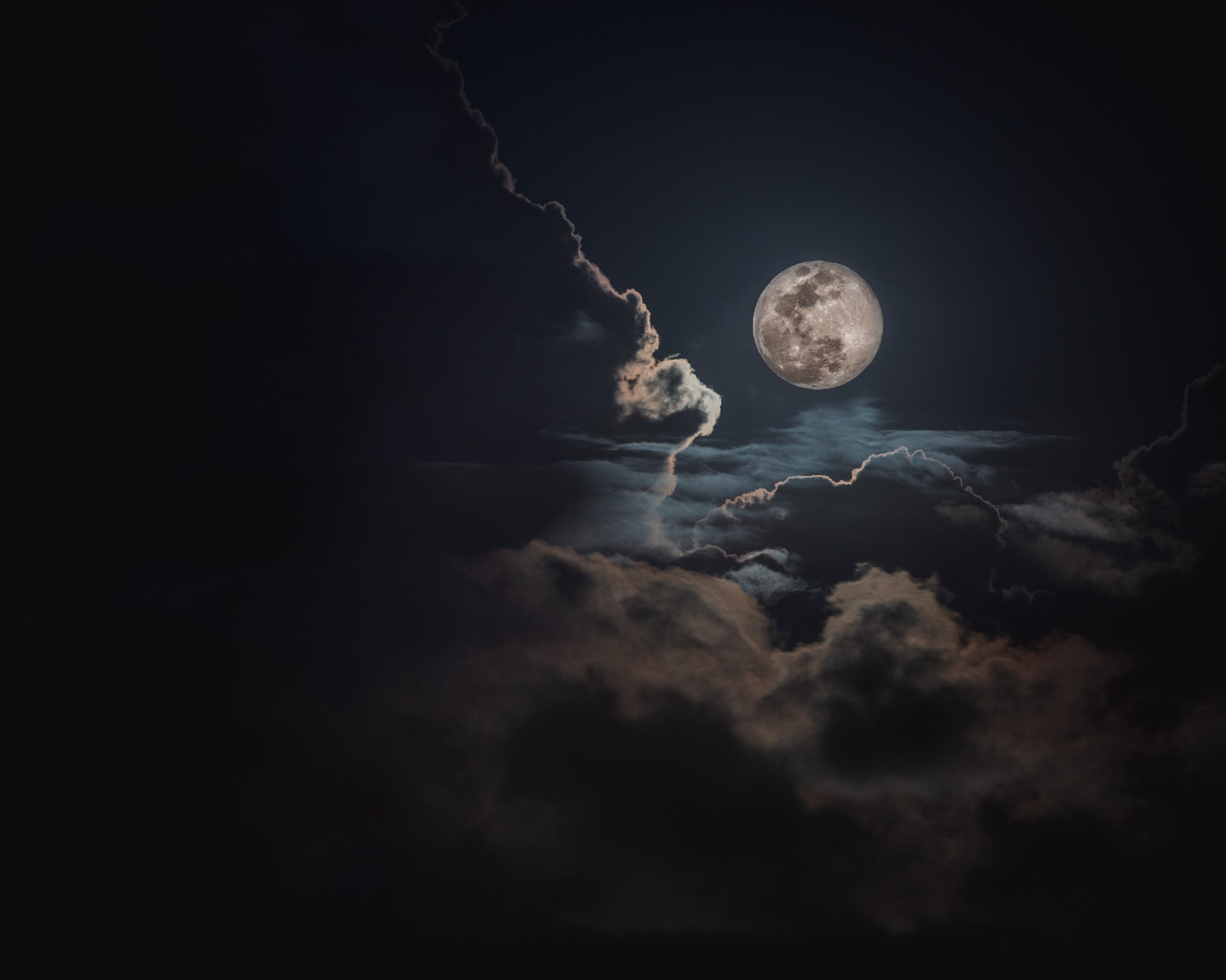 Luna piena 4 giugno in Jyestha: la capacità di affermarsi - Astrologia ...